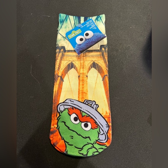 Sesame Street | Accessories | Sesame Street Kids Oscar The Grouch Socks ...